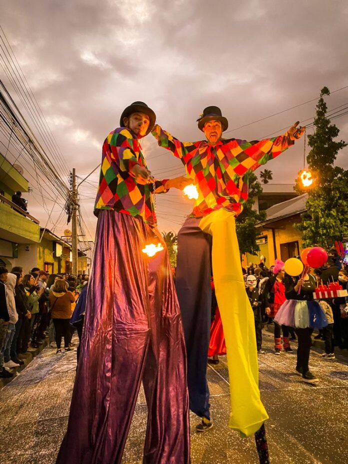 Festival de Comparsas inundaron de música, alegría y color las calles ...