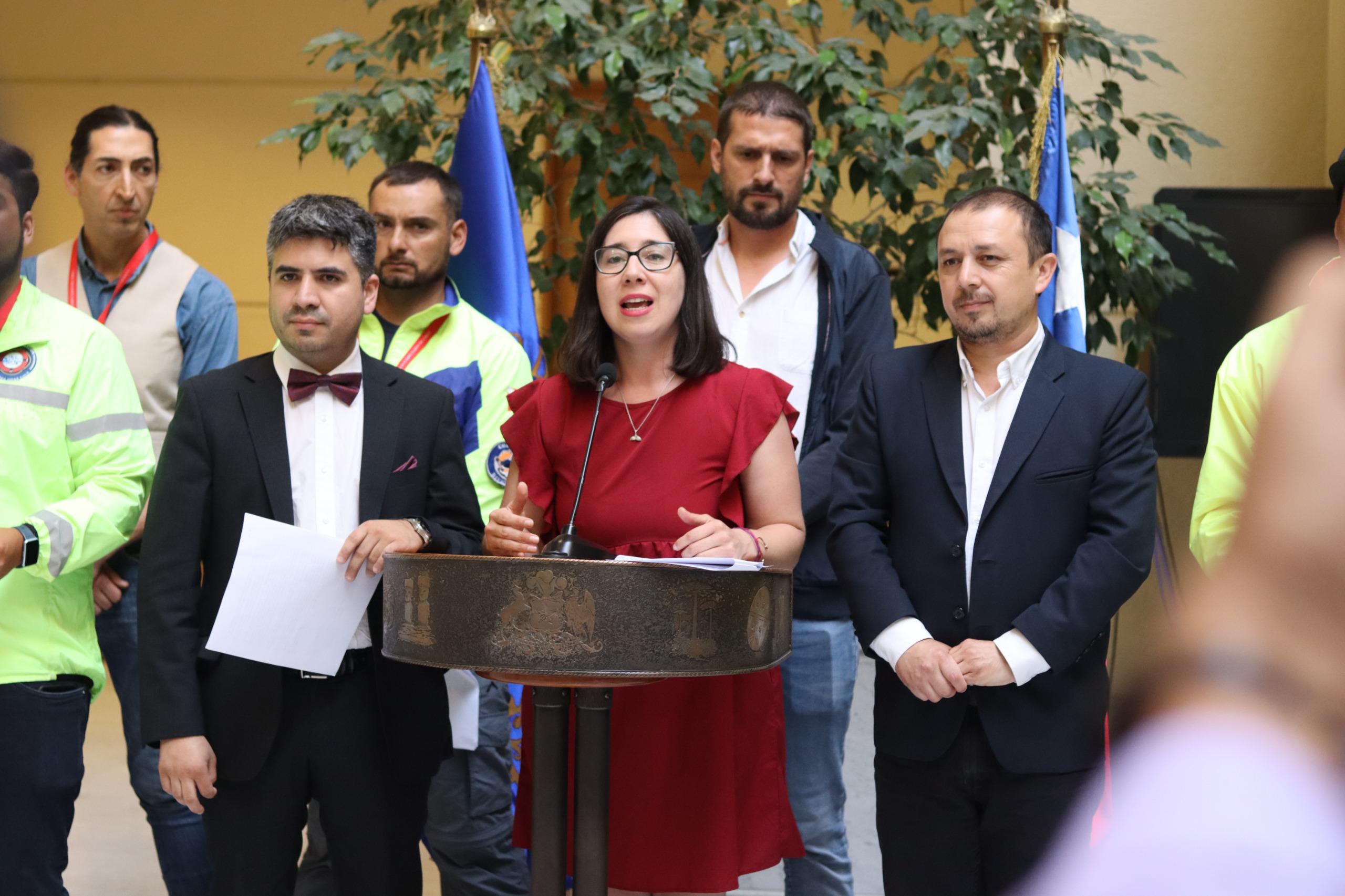 Crean proyecto de ley que regula contrato laboral de salvavidas | David ...